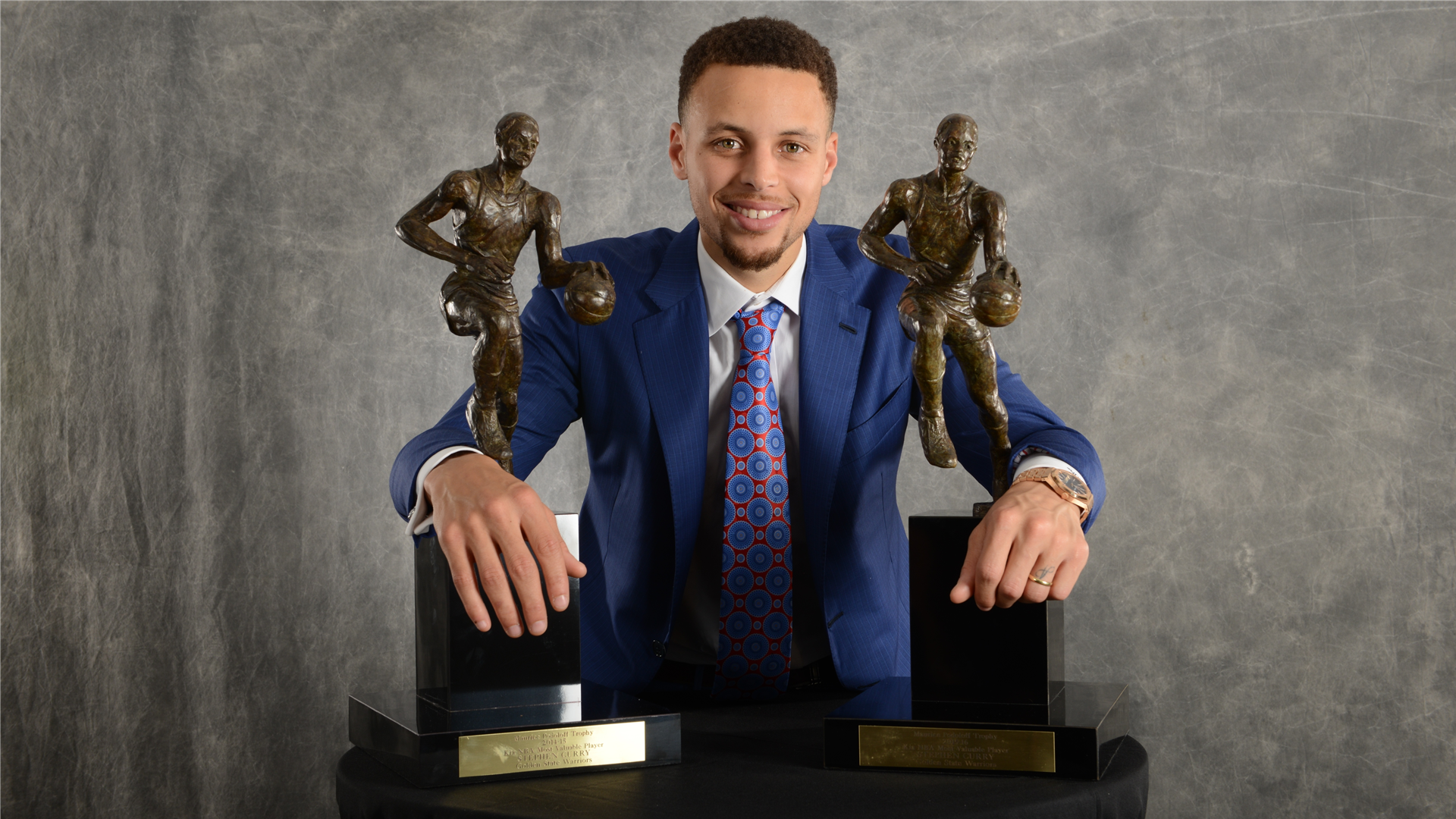 On This Date: Golden State Warriors' Stephen Curry named first-ever unanimous NBA MVP | NBA.com ...
