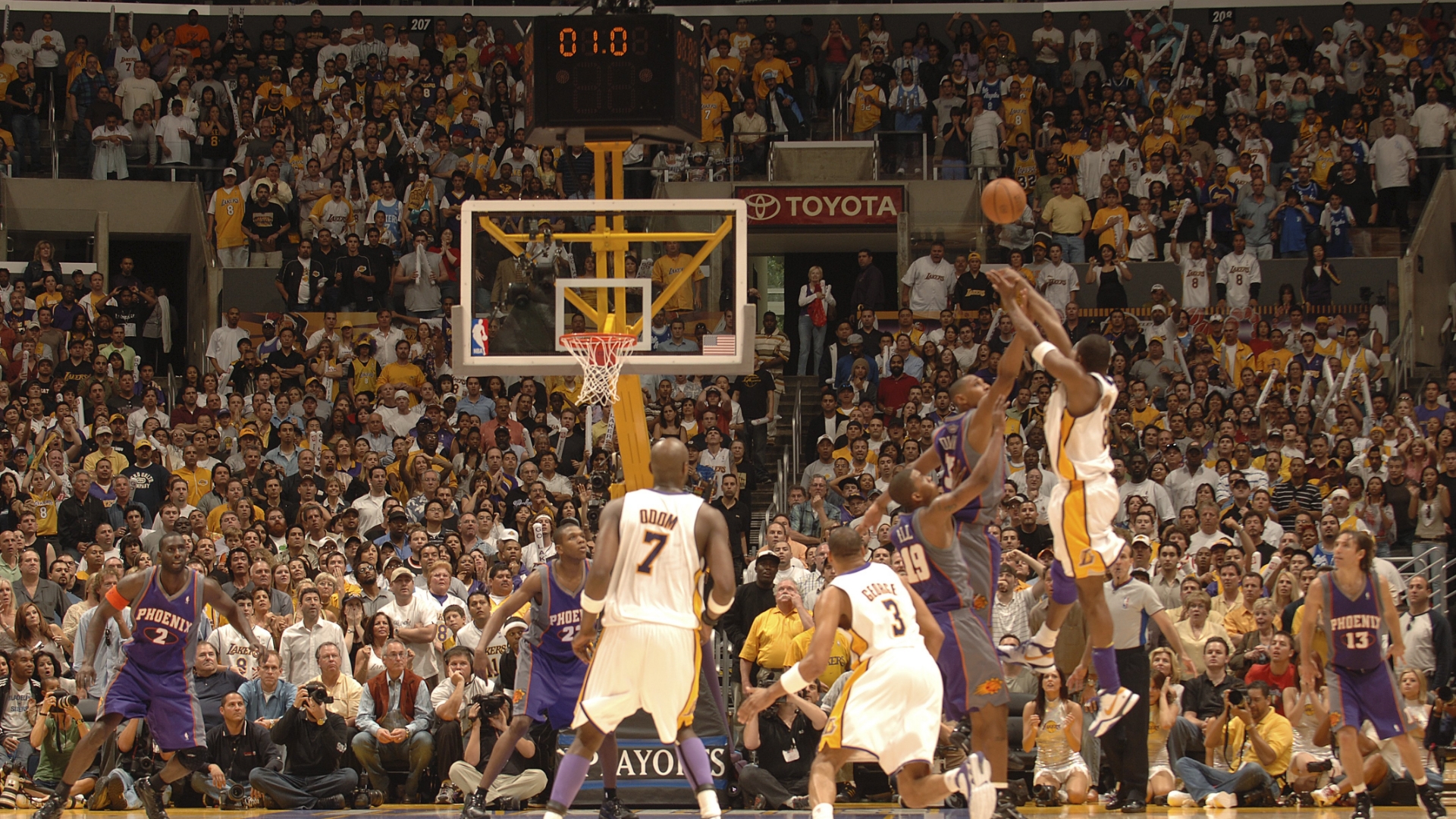 This Date In Nba History Kobe Bryants Memorable Game Winning Buzzer