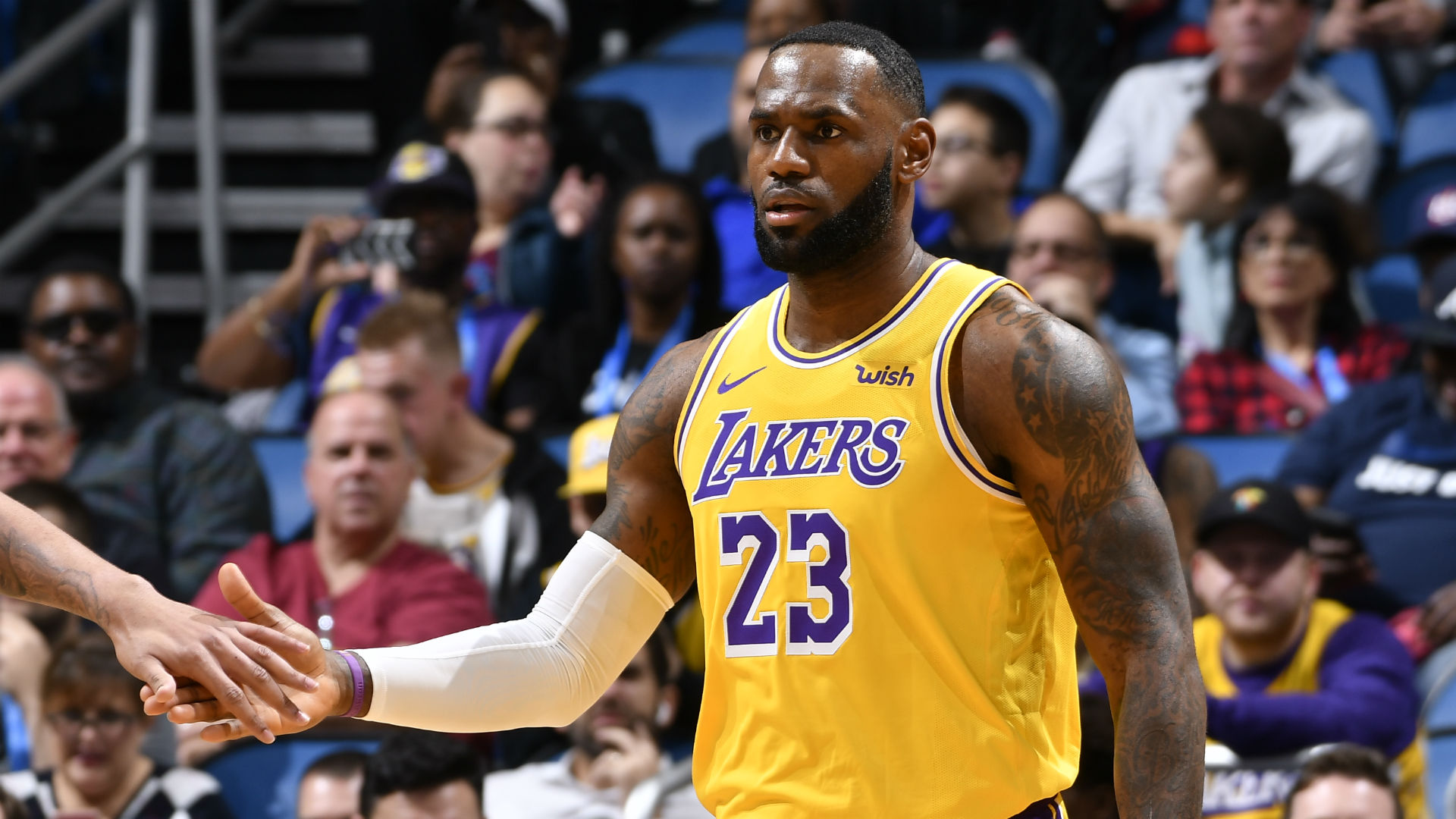 LeBron James' triple-double leads Los Angeles Lakers to 12th ...