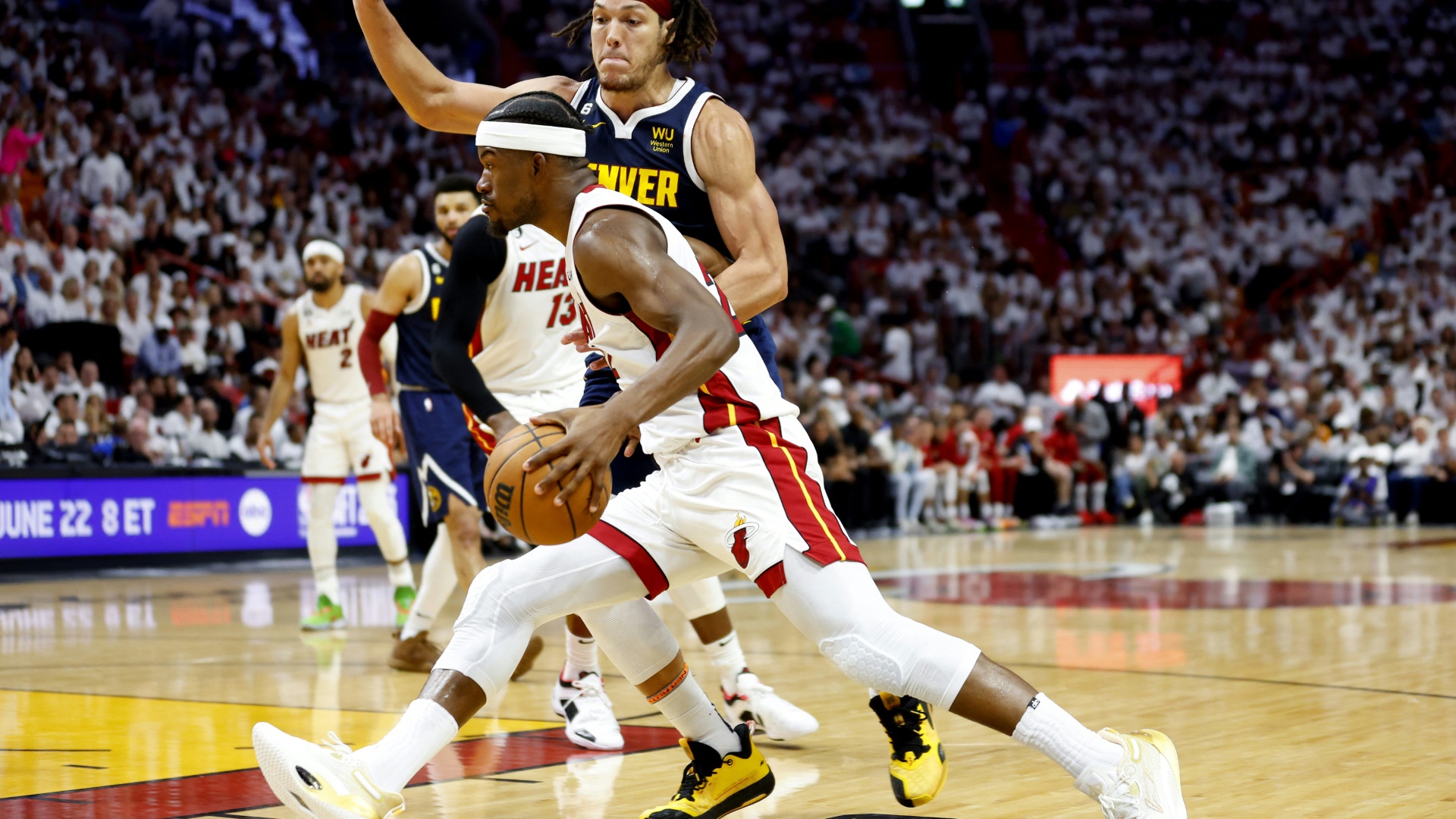 Denver siegt in Miami - und greift nach erstem NBA-Titel | DAZN News DE