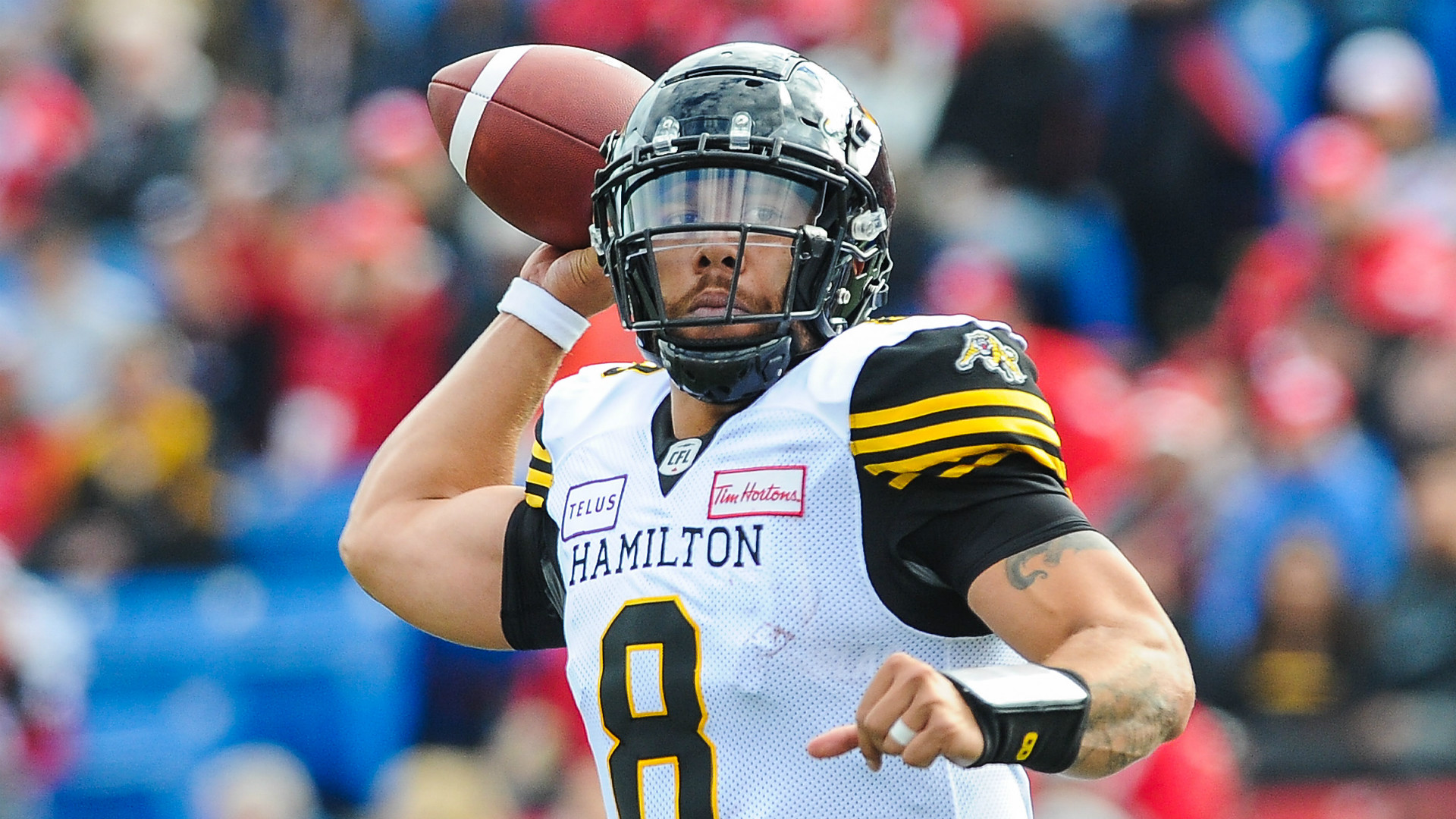 Masoli hits nine straight games with 300 passing yards, ties CFL record ...