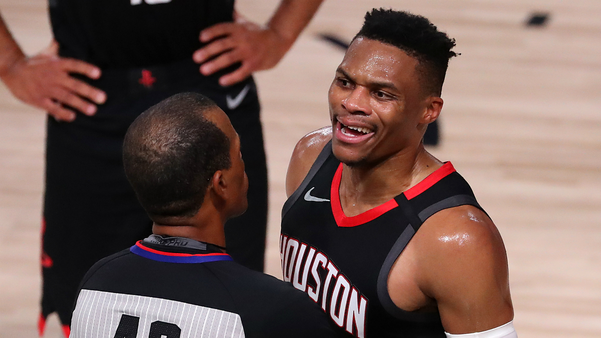 Russell Westbrook on shouting match with Rondo's brother: 'Shut your ...
