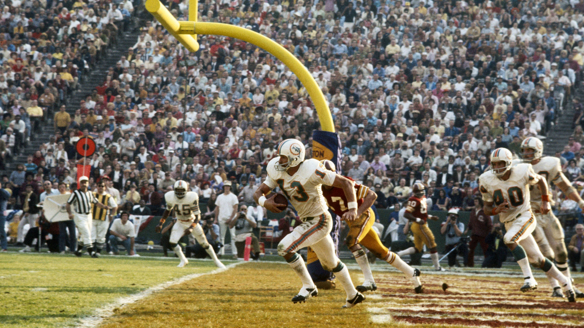 Jake Scott, Super Bowl MVP for 1972 Dolphins, dies aged 75 | Sporting ...