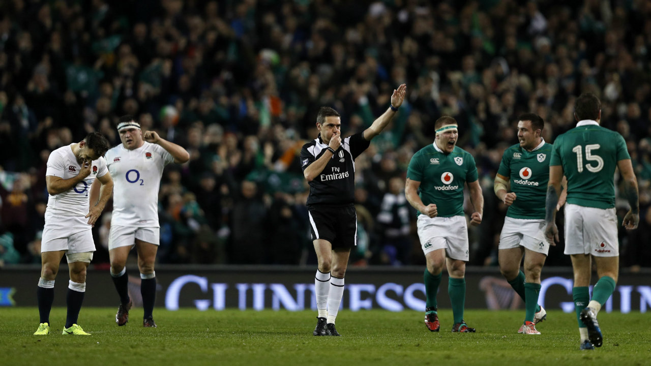 Ireland beat England to deny them the Grand Slam and world record ...