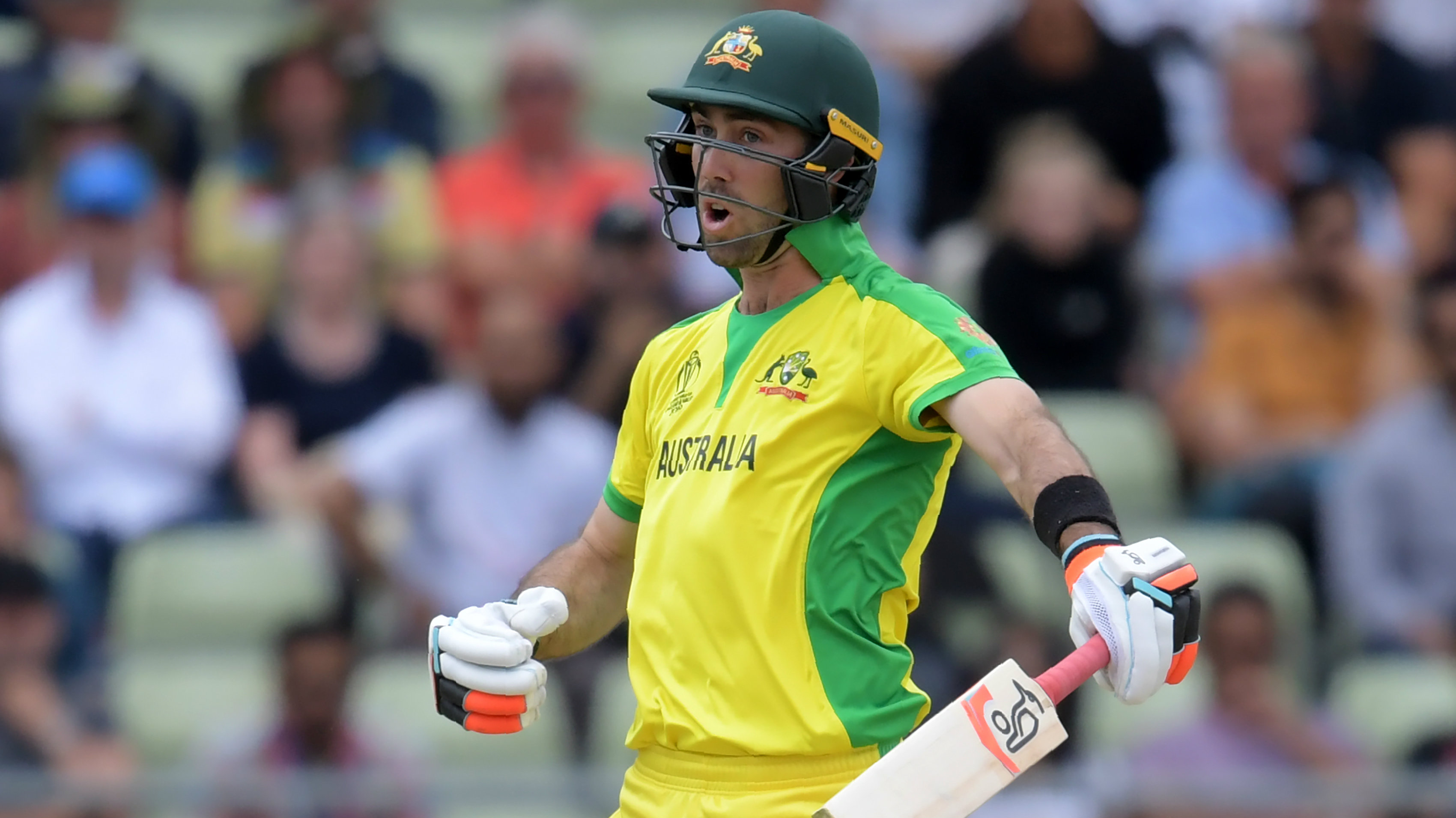 Australia v India: Glenn Maxwell responds to Ian Chappell criticism ...