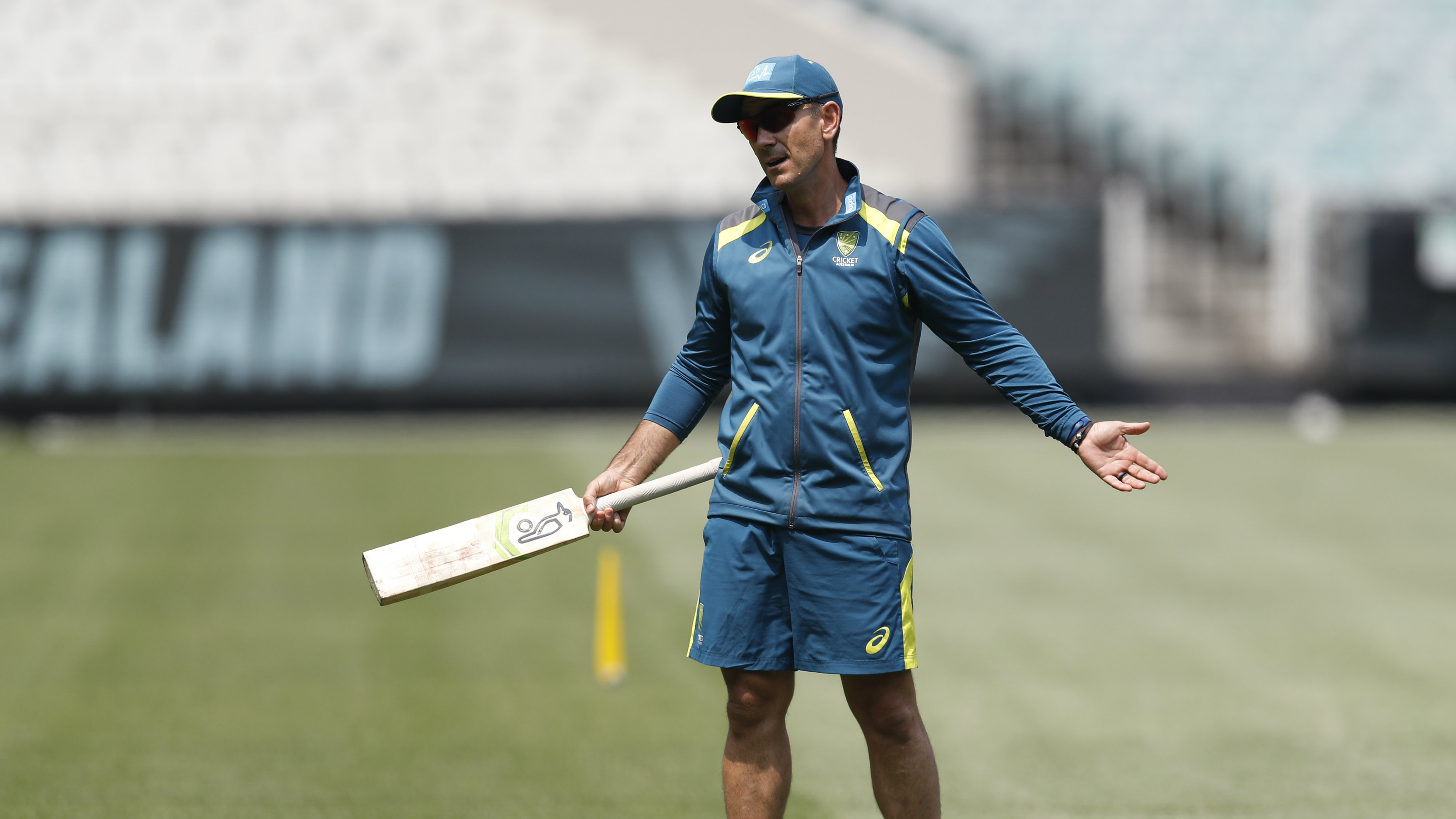 Justin Langer urges Cricket Australia to 'work together' amid ongoing ...