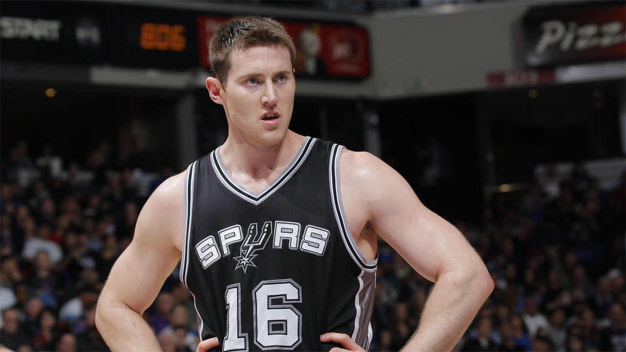 Detroit Pistons officially unveil Aron Baynes | NBA.com Australia | The ...