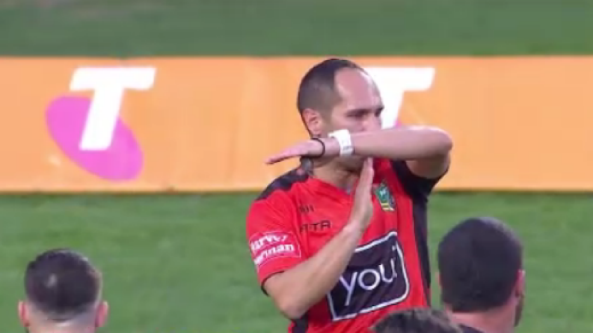 Sharks fans zero in on referee Ashley Klein after heart-breaking loss ...