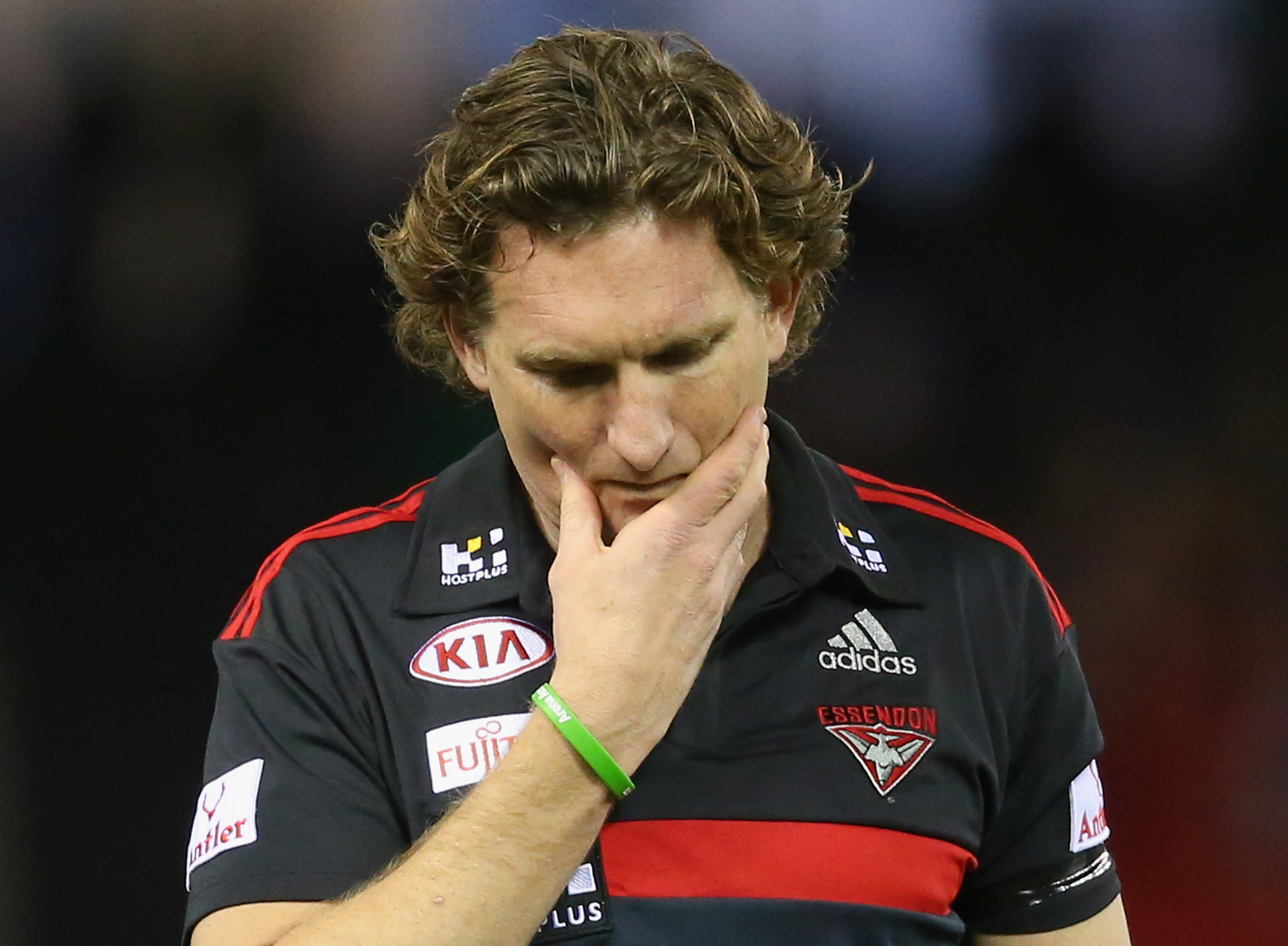 Under-siege coach Hird in hospital | Sporting News Australia