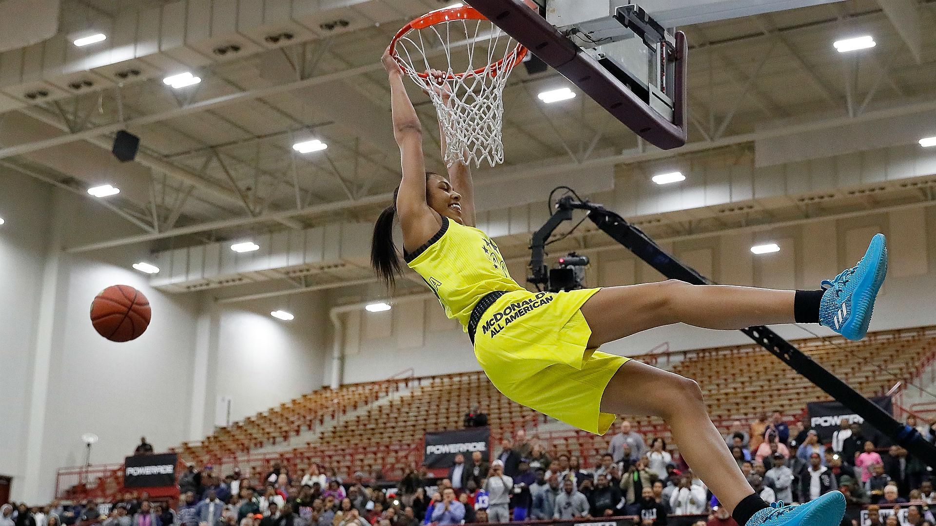 UConn commit Olivia Nelson-Ododa slams at McDonald's All American dunk ...