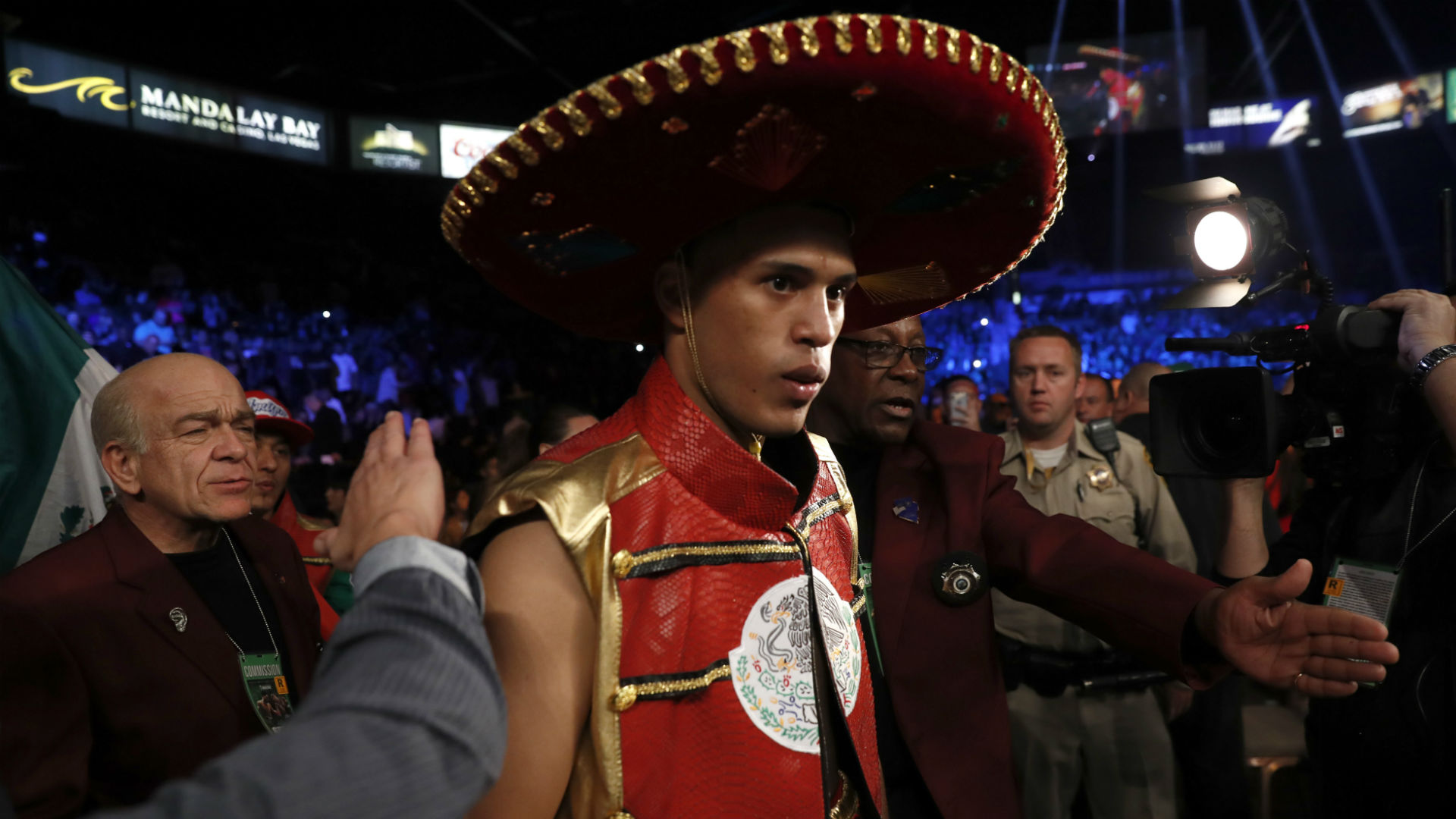 How David Benavidez's turbulent journey has set him up for success ...