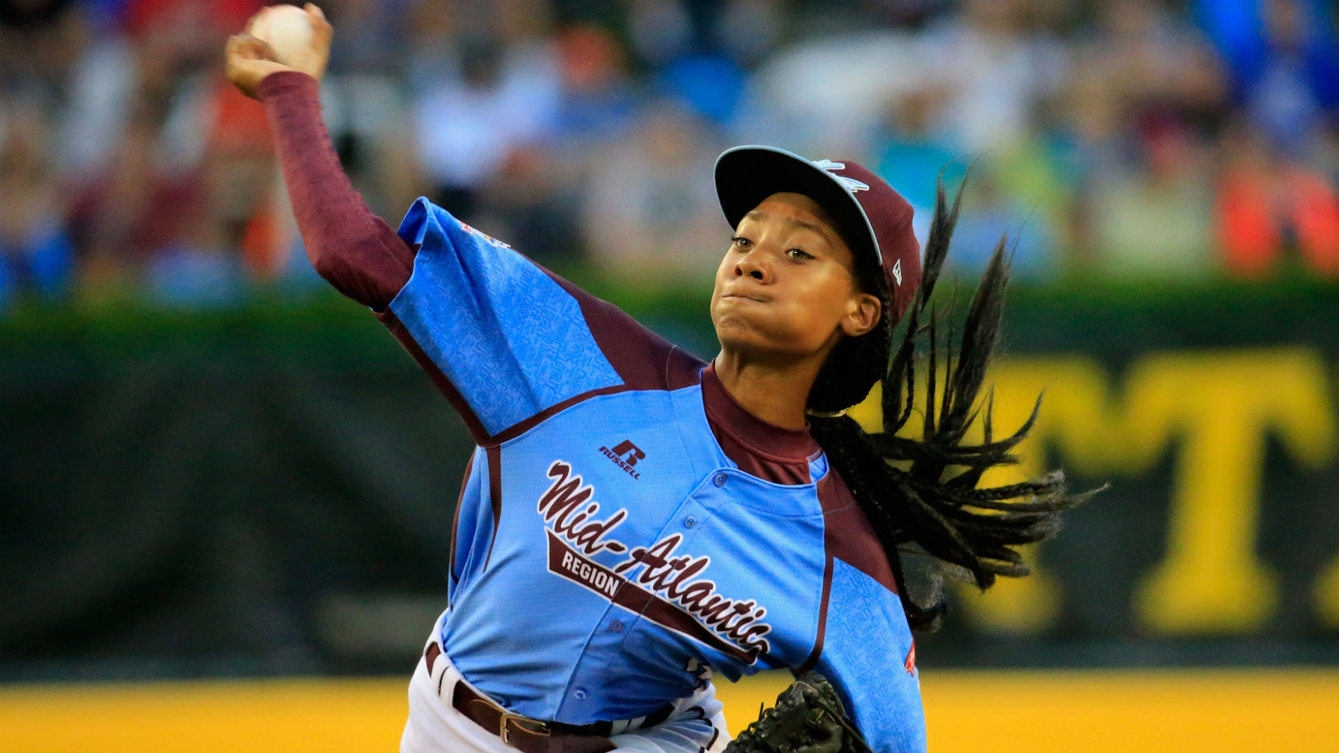 Mo'ne Davis is Sports Illustrated's SportsKid of the Year | Sporting ...
