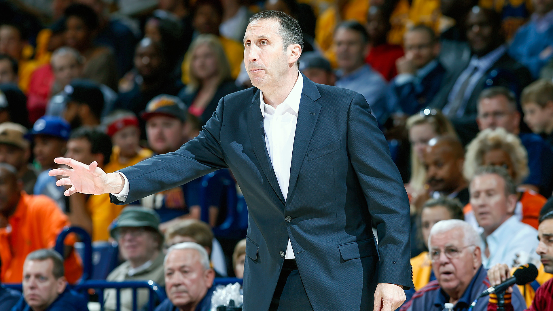 David Blatt is getting a 2015-16 Cavaliers NBA championship ring, too ...
