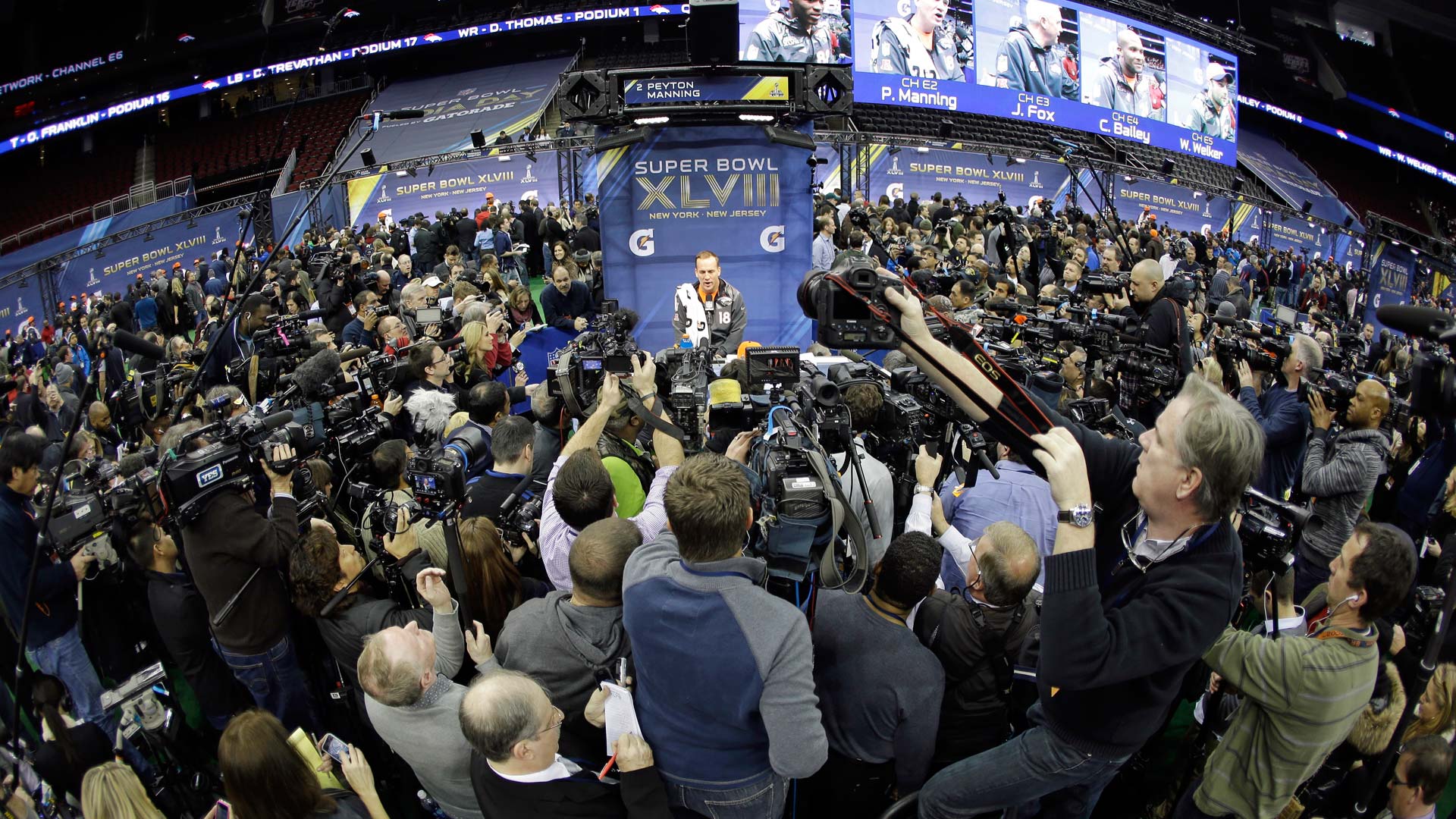 Fans heading to Super Bowl experience transportation apocalypse ...