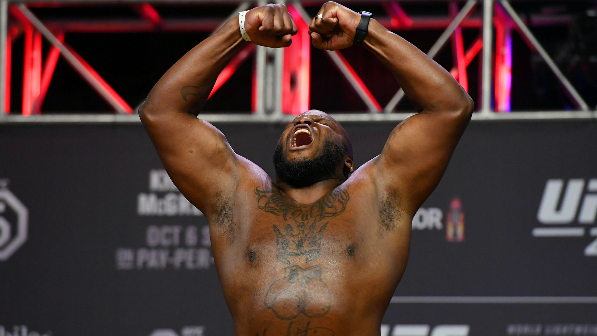 Best reactions to Derrick Lewis' legendary post fight interview ...