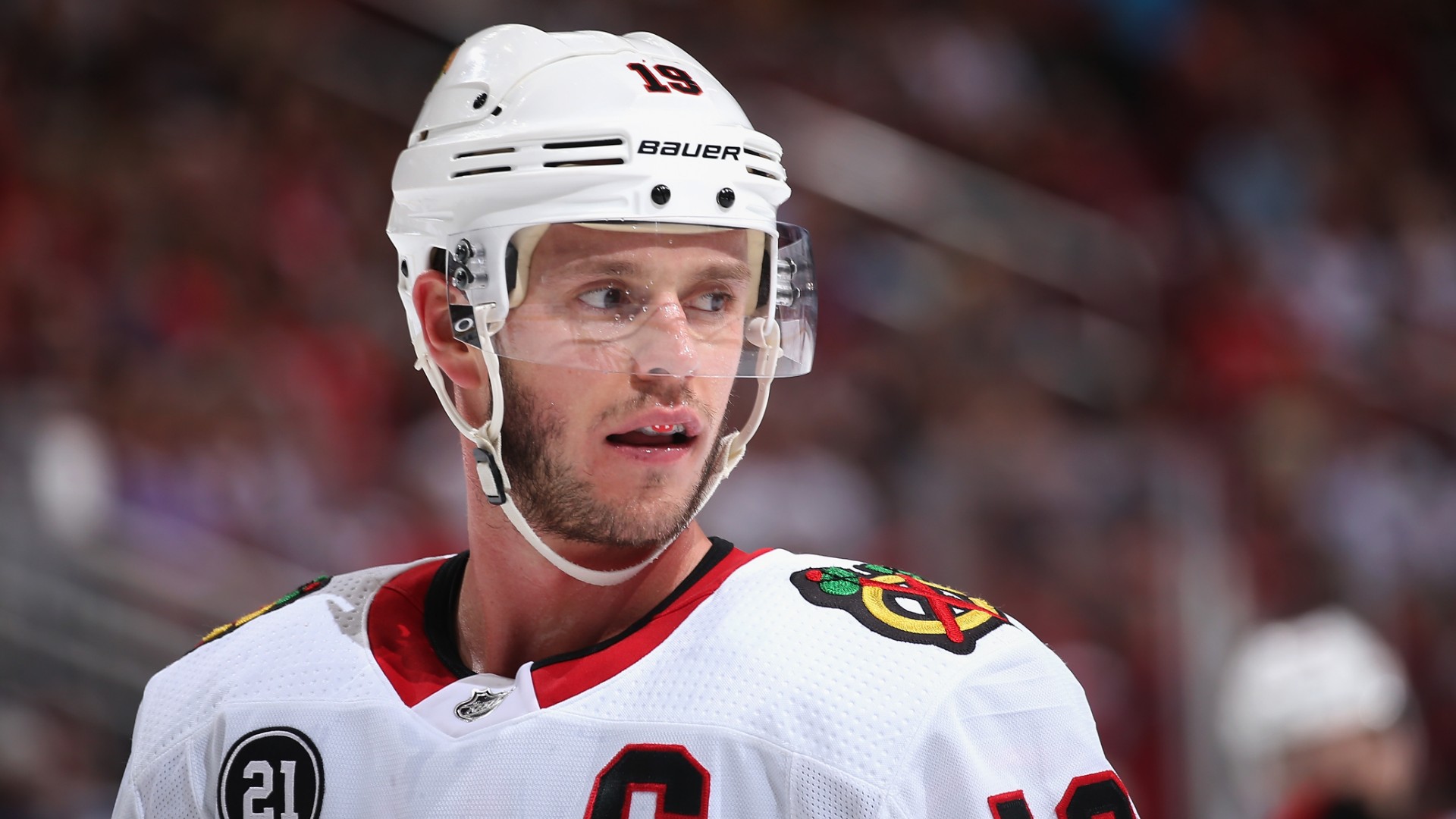 Blackhawks' Jonathan Toews misses mark with coronavirus comments ...