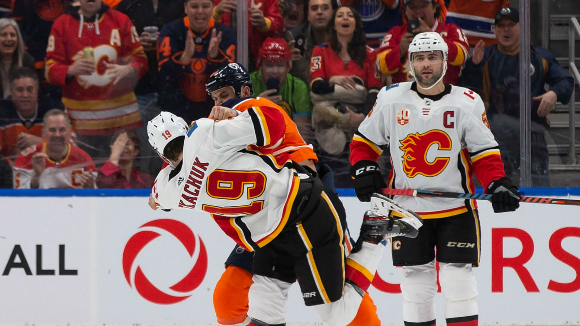 Twitter reacts to Matthew Tkachuk-Zack Kassian 'Battle of Alberta ...