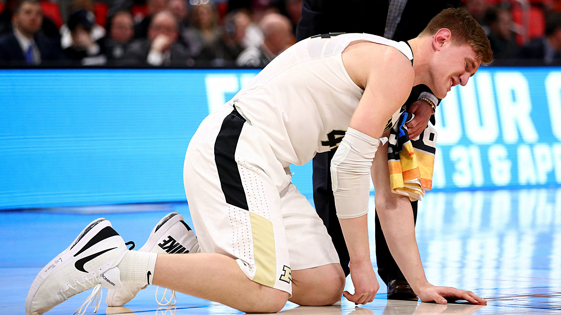 March Madness 2018: NCAA working to allow Purdue's Isaac Haas to wear ...