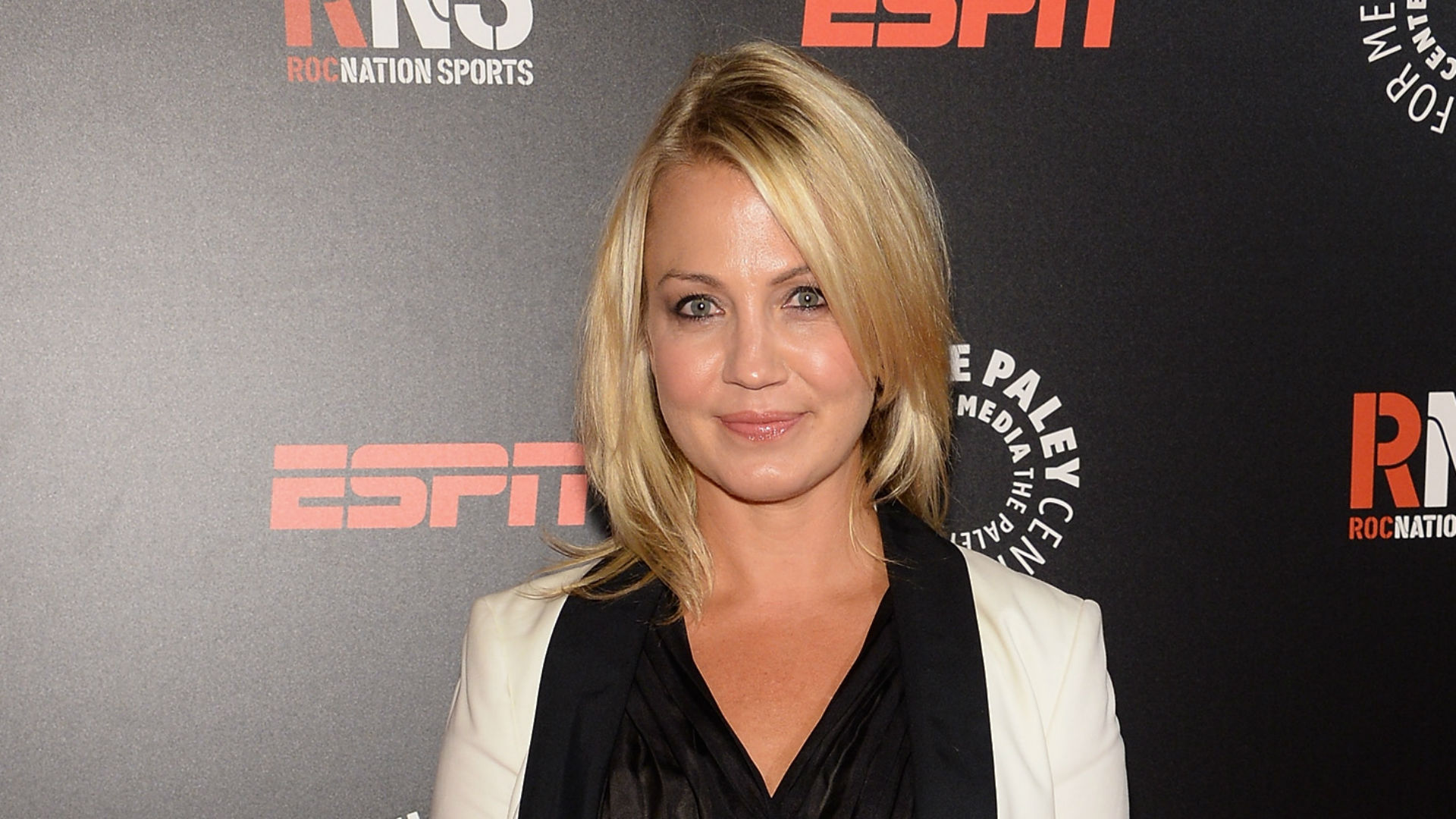 Michelle Beadle gives explantion why she turned in her WWE 'fan card ...
