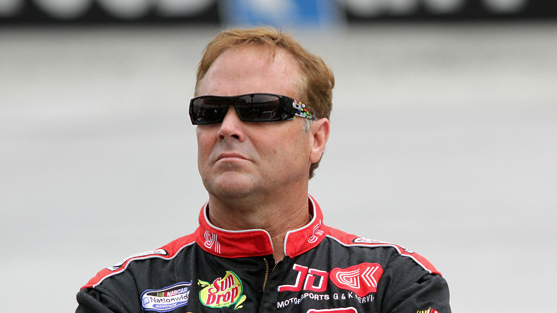 Veteran NASCAR driver Mike Wallace allegedly attacked after concert ...