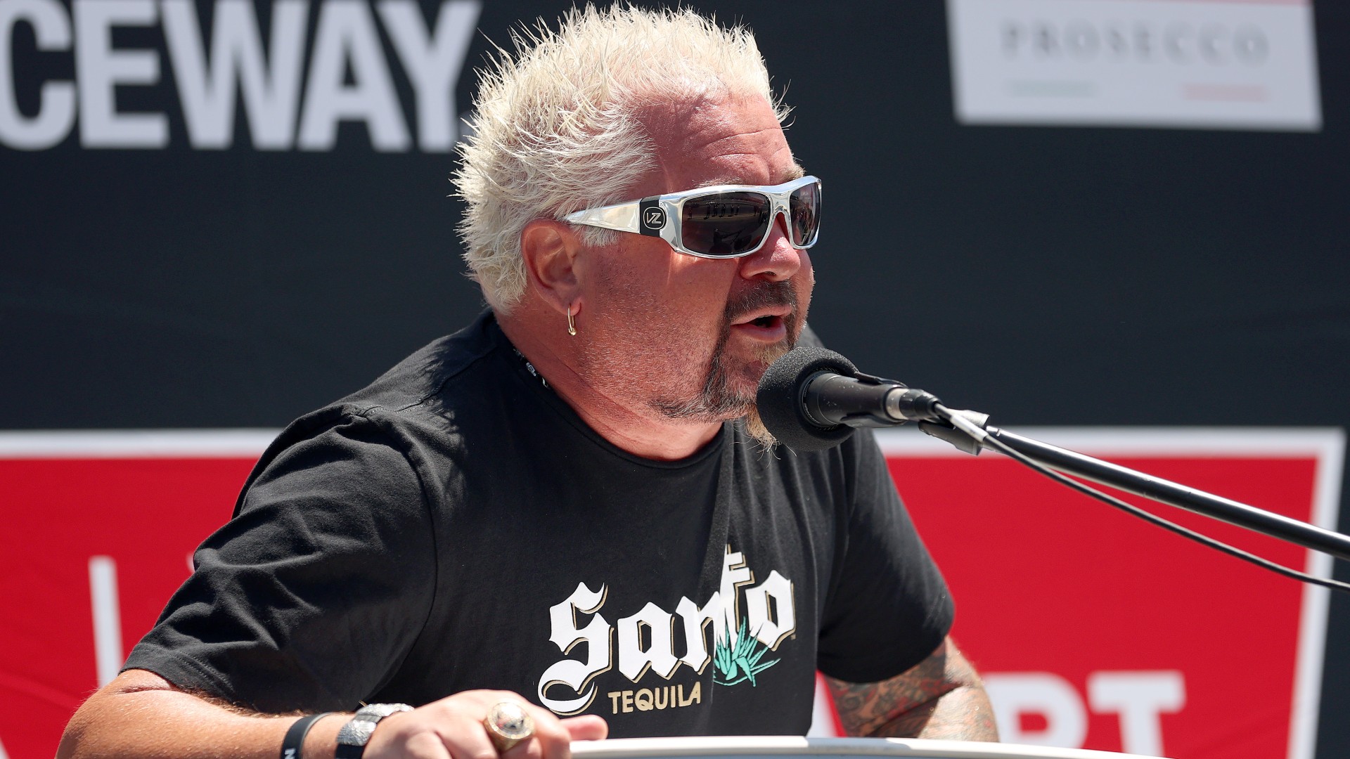 Guy Fieri's apple pie hot dog for the 'Field of Dreams' game is a ...