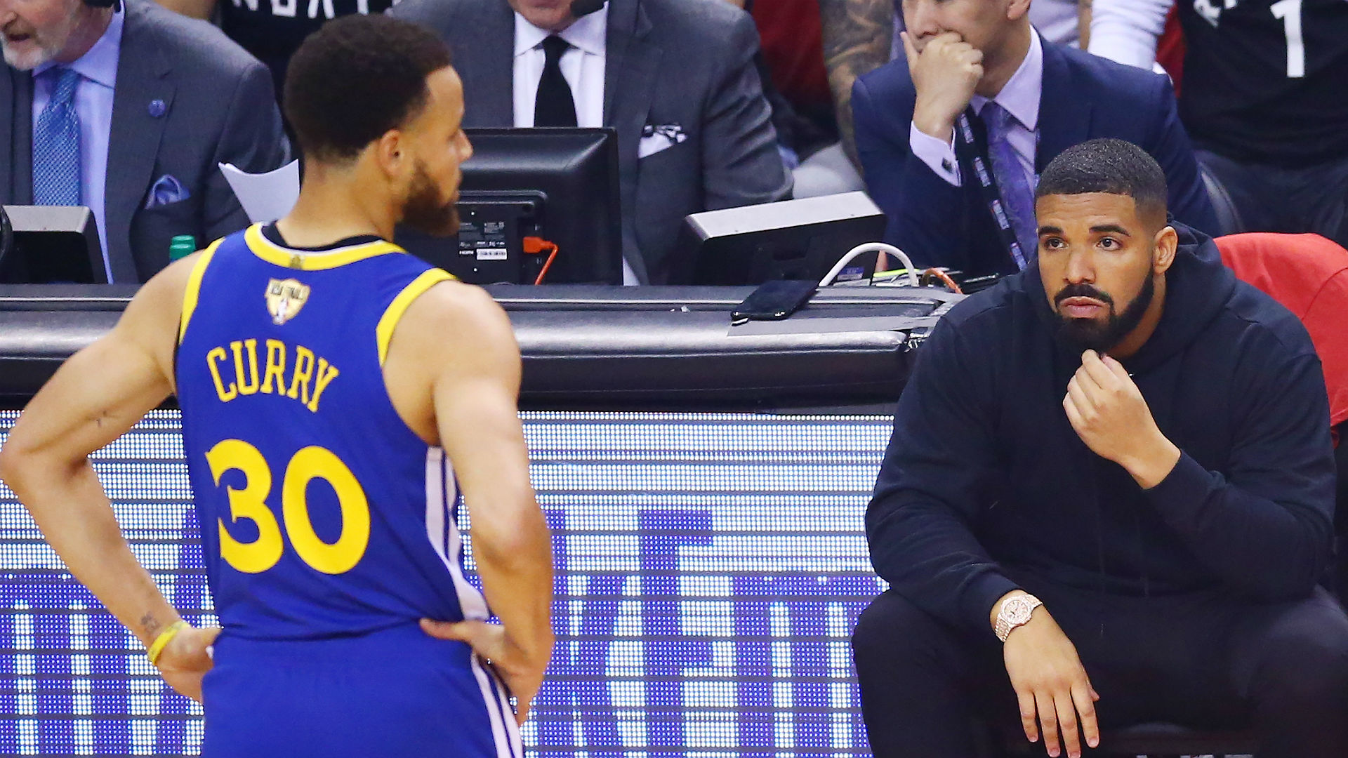 Stephen Curry congratulates Drake on FaceTime after Raptors win NBA ...