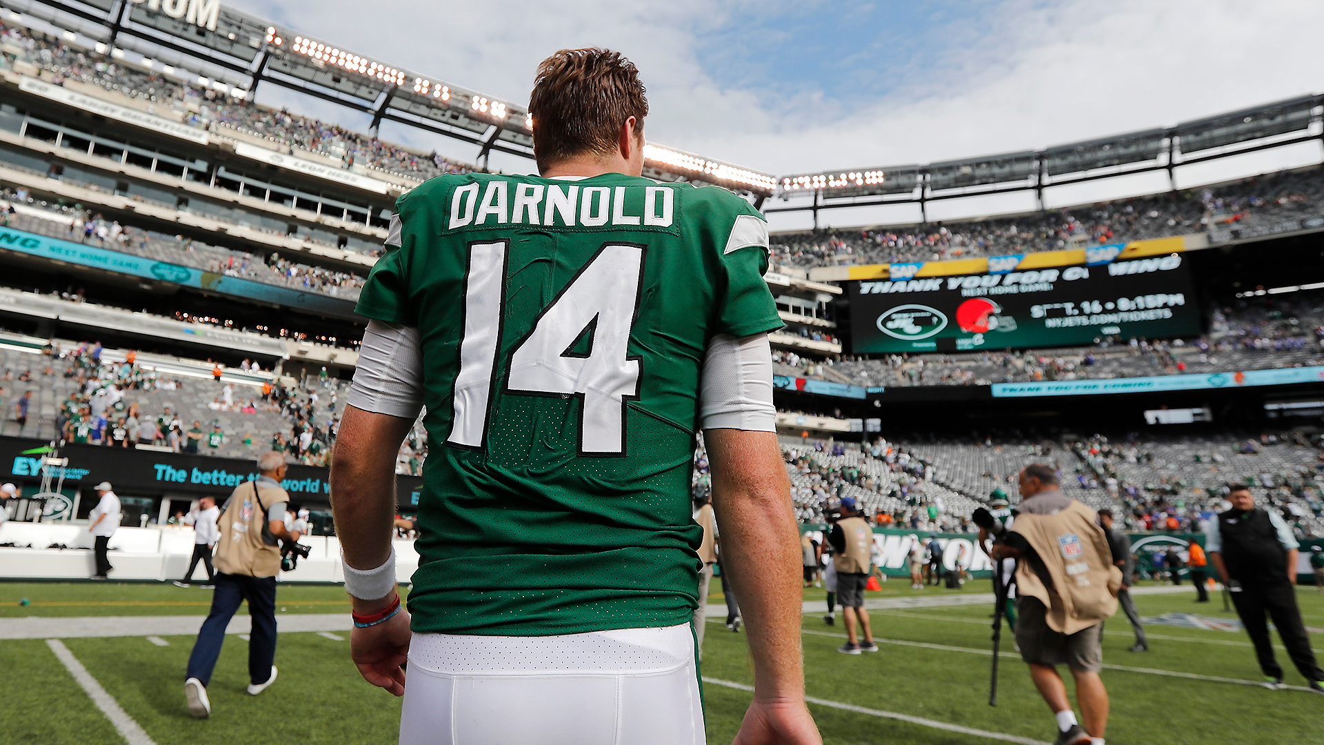 Why Sam Darnold can't just play through mono illness for the Jets | Sporting News