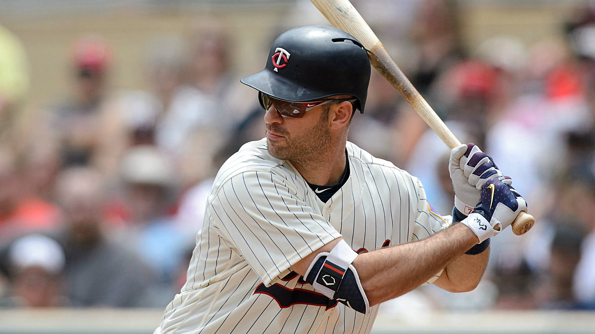 Twins' Joe Mauer remains consistent even while baseball evolves ...