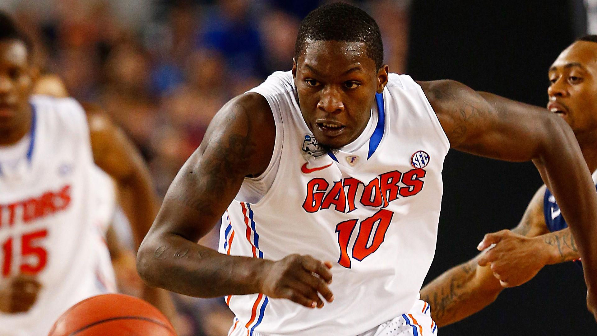 Florida's Dorian Finney-Smith cleared to play against Miami | Sporting ...