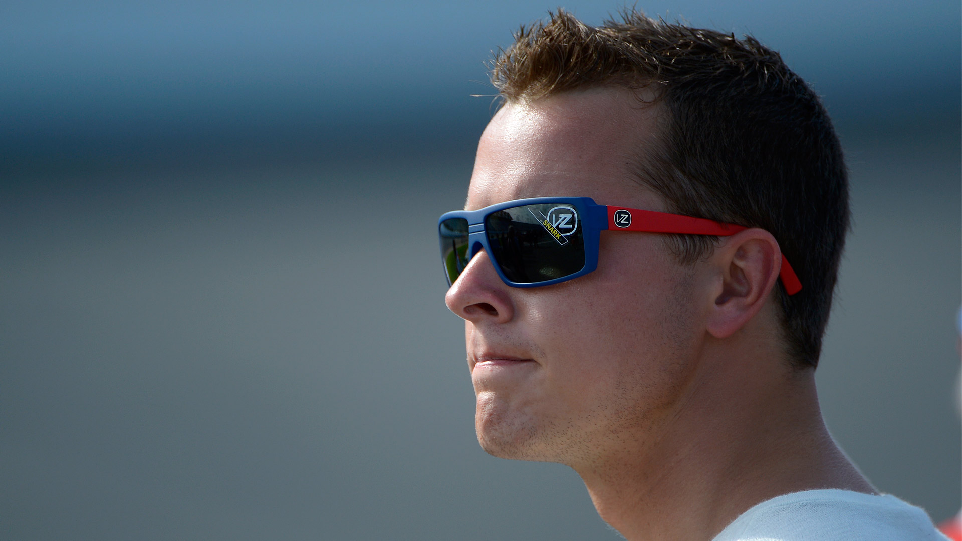 Trevor Bayne diagnosed with multiple sclerosis; cleared to drive ...