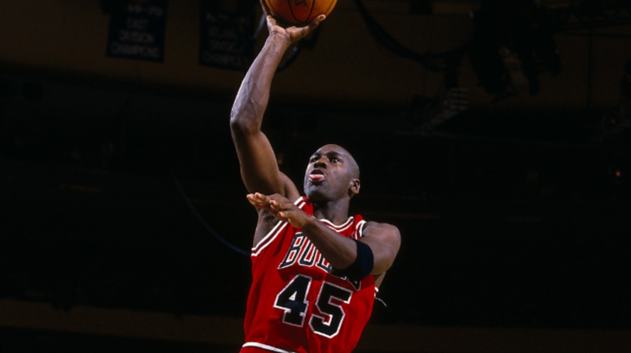 マイケル・ジョーダン 伝説の試合ベスト10 | NBA日本公式サイト | The official site of the NBA